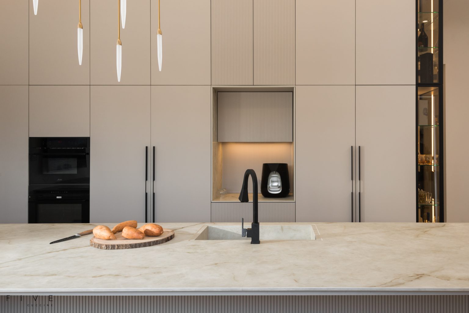 פרויקטים – פייב מטבחים – Five kitchens